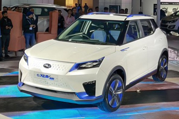 Mahindra eXUV300: Top 5 Facts To Know | Droom Discovery