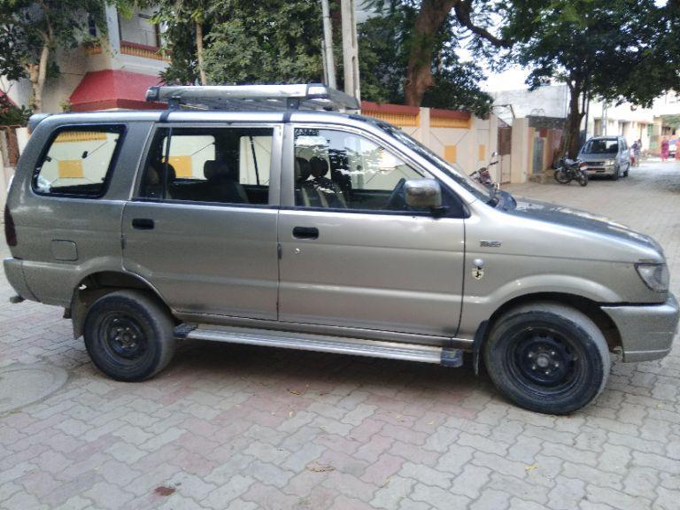 Used Chevrolet Tavera Neo 2 LS B3 2009 Model (PID-1415998548) Car for ...