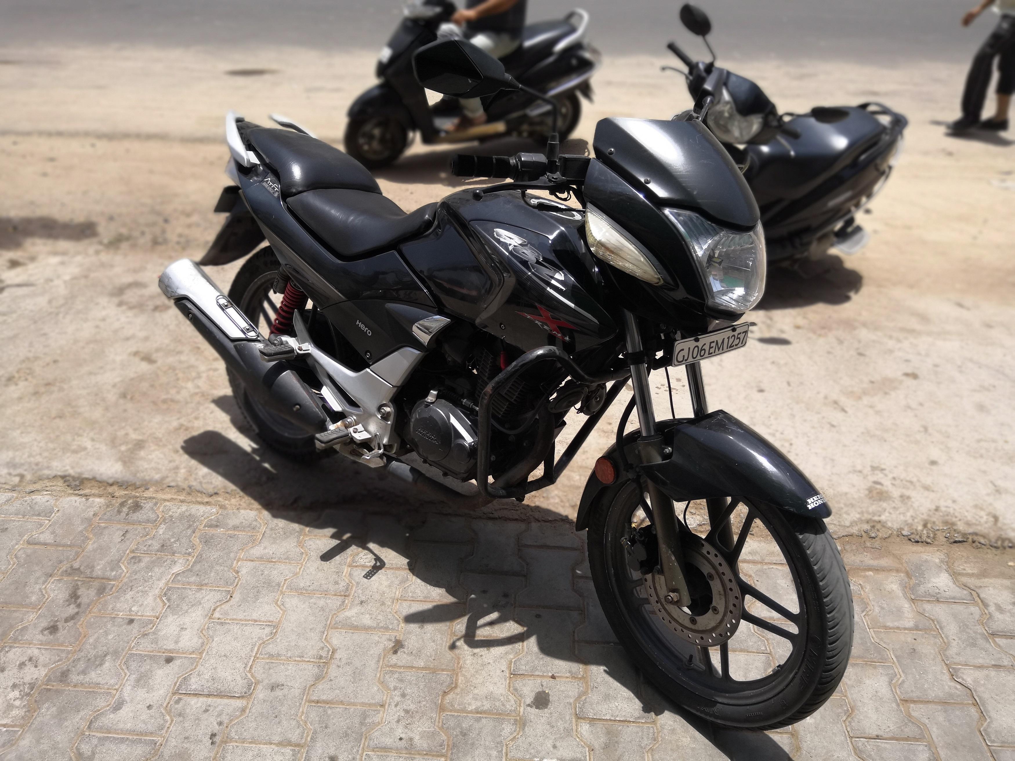 Used Hero CBZ Xtreme 150cc 2011 Model (PID-1416121715) Bike for Sale in Vadodara