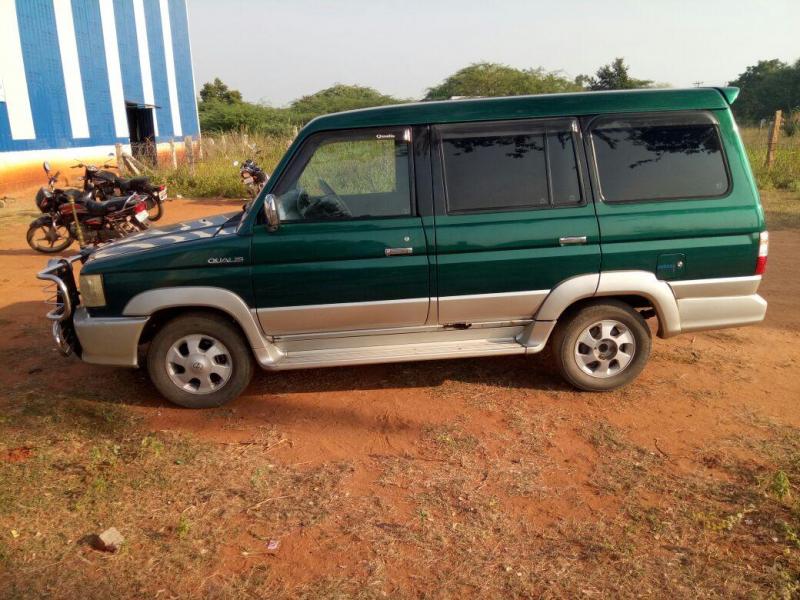 Used Toyota Qualis 2.4D RS 2000 Model (PID-1416321586) Car for Sale in ...