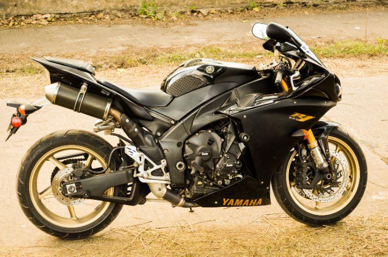 Used Yamaha YZF-R1 1000cc 2010 Model (PID-1416583484) Super Bike for ...