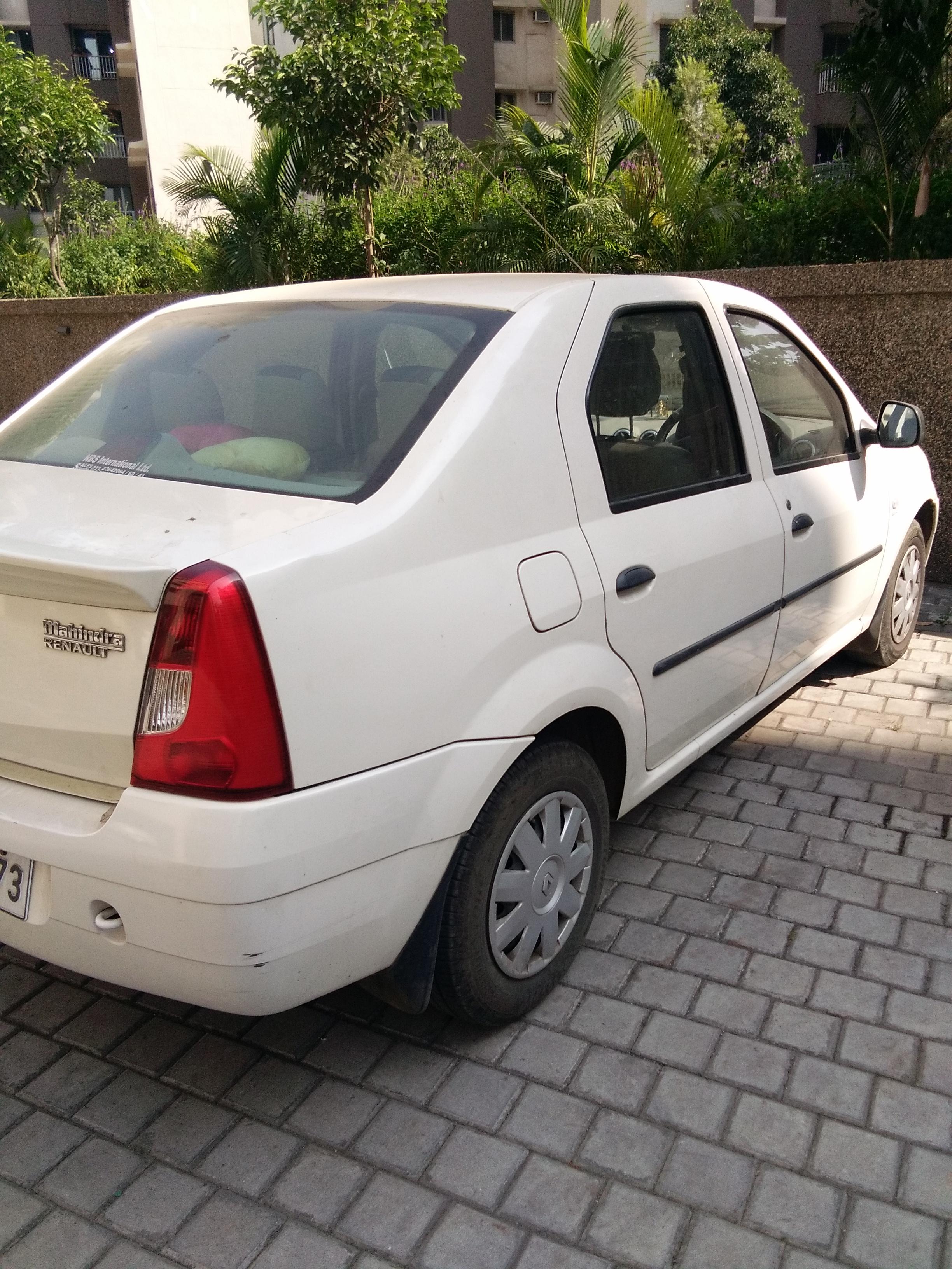 Used Mahindra Renault Logan GLX 1.4 2011 Model (PID-1416821457) Car for ...