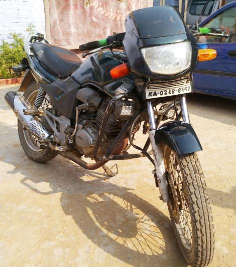 Used Hero CBZ 150cc 2000 Model (PID-1416865677) Bike for Sale in Bhagalpur
