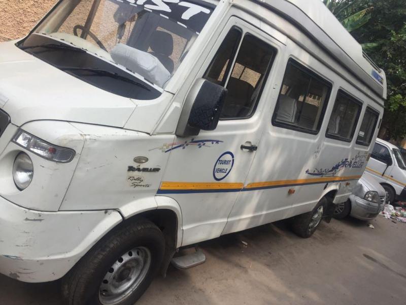 Used Force Motors Traveller Mini Bus 11 Seater 2011 Model (PID ...