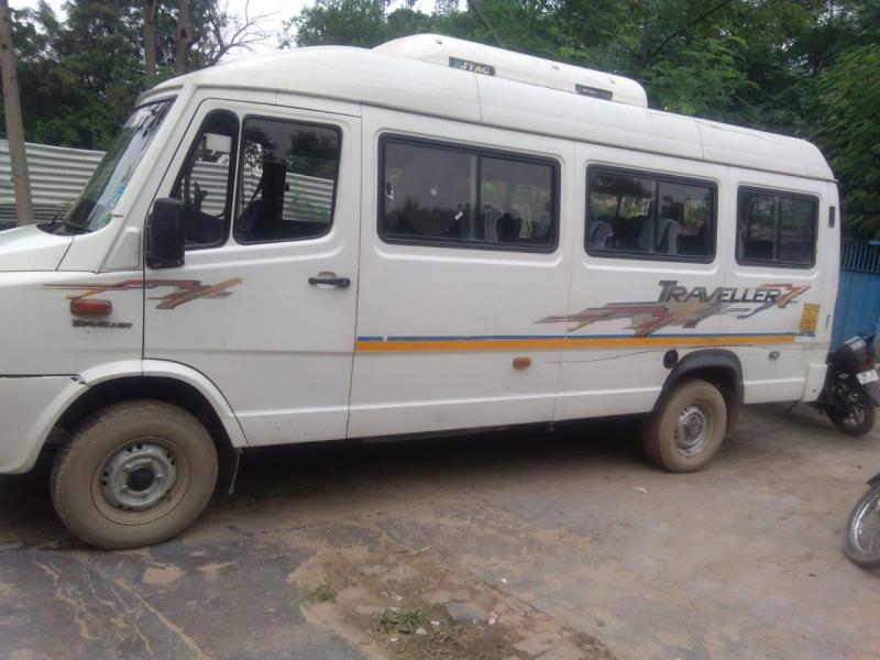 Used Force Motors Traveller Mini Bus 11 Seater 2011 Model (PID ...