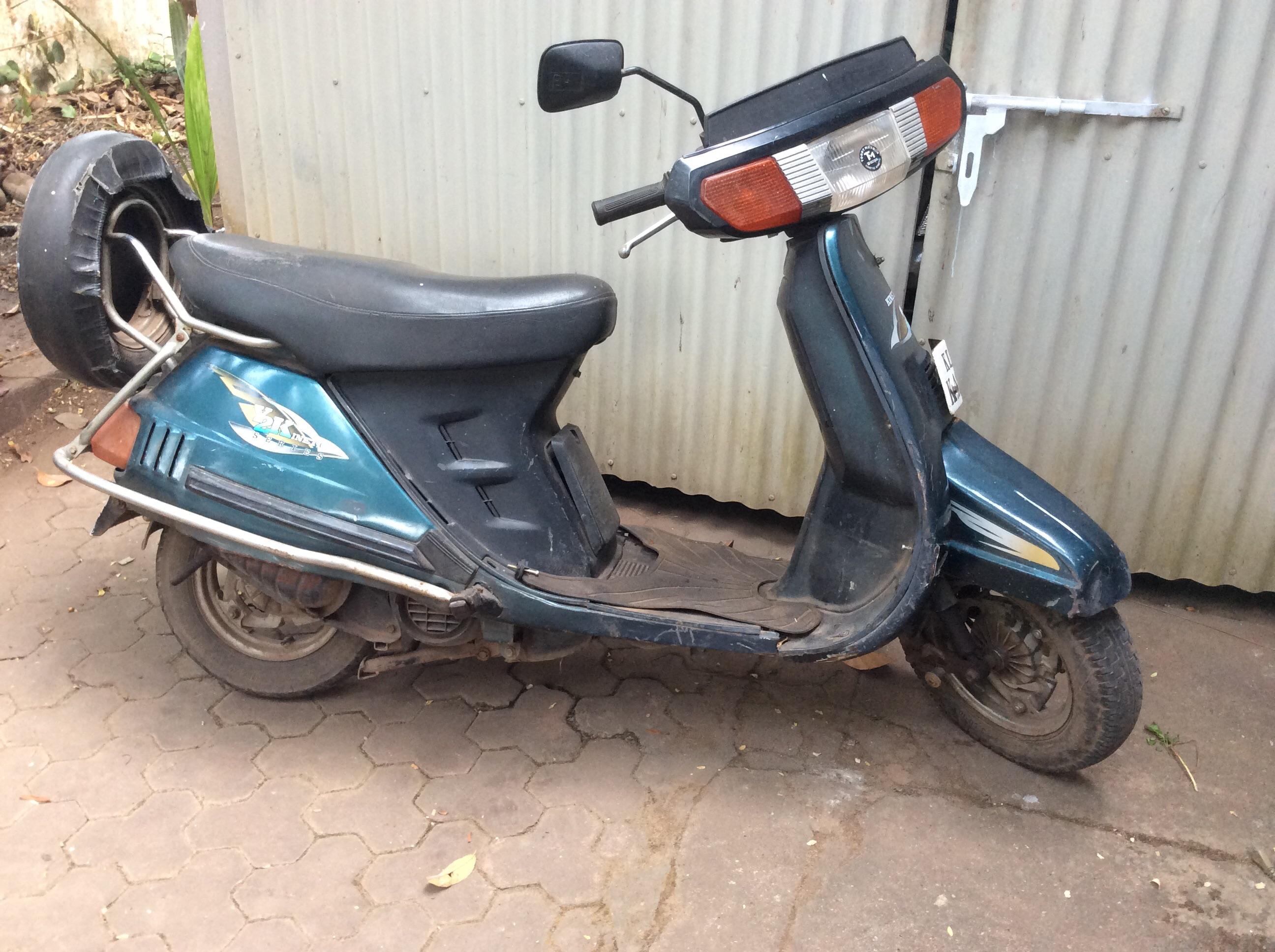Used Kinetic Y2K 100cc 2000 Model (PID-1417440968) Scooter for Sale in ...