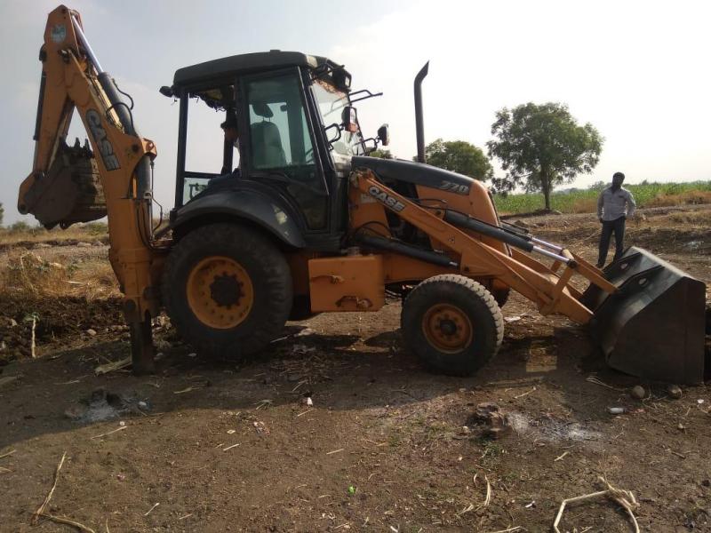 Used Case 770 SS Loader Backhoe 2016 Model (PID-1417029403 ...