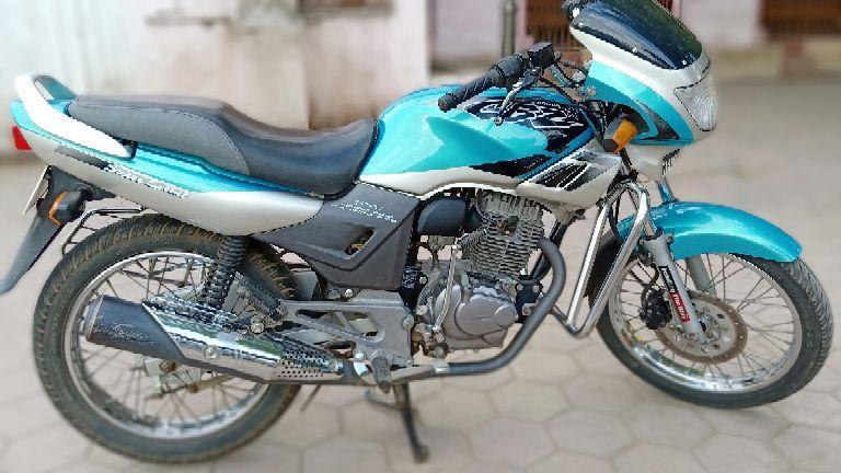 Used Hero CBZ Star 160cc 2004 Model (PID-1417440715) Bike for Sale in ...