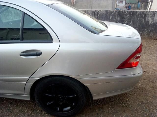 Used Mercedes-Benz C-Class C200 Kompressor 2006 Model (PID-1417727550 ...