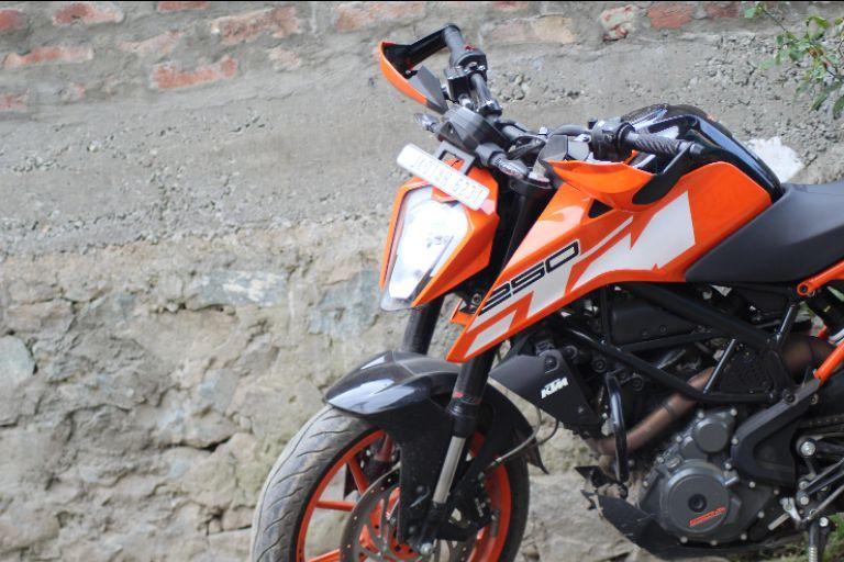 Used KTM Duke 250cc 2018 Model (PID-1417748381) Bike for Sale in Srinagar