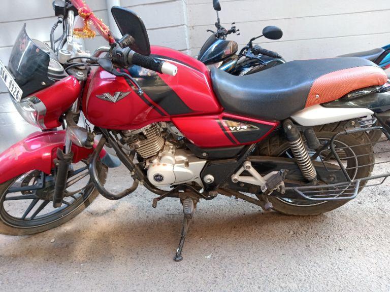 Used Bajaj V15 150cc 2017 Model (PID-1418130044) Bike for Sale in Kolkata