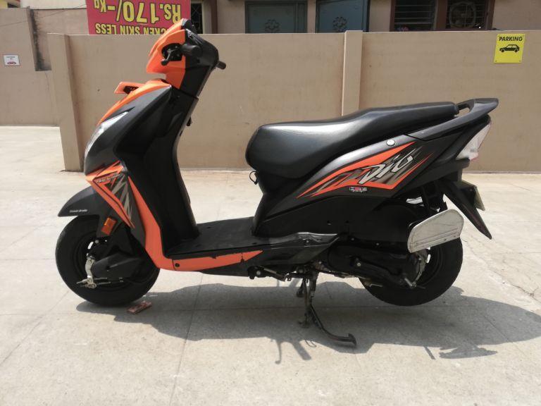 Used Honda Dio 110cc 2017 Model (PID-1418463906) Scooter for Sale in ...