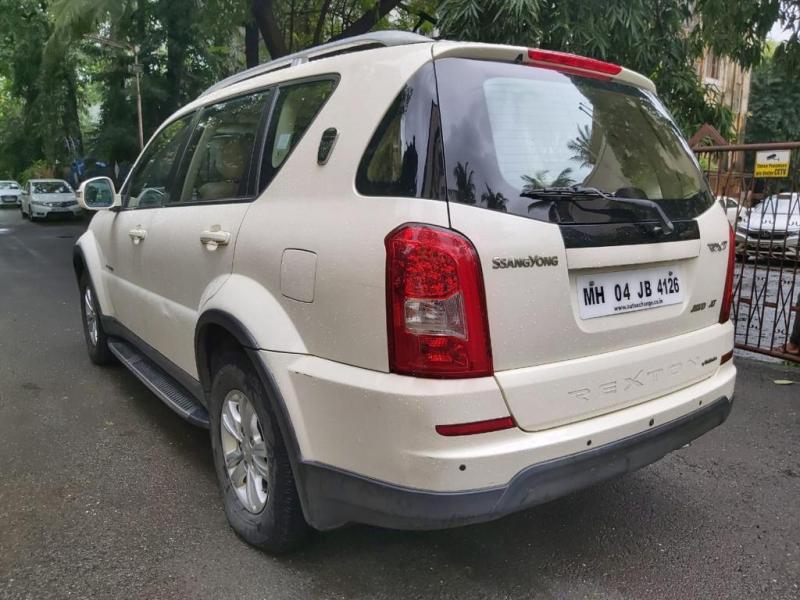 Used Mahindra Ssangyong Rexton RX7 2017 Model (PID-1419106190) Car for ...