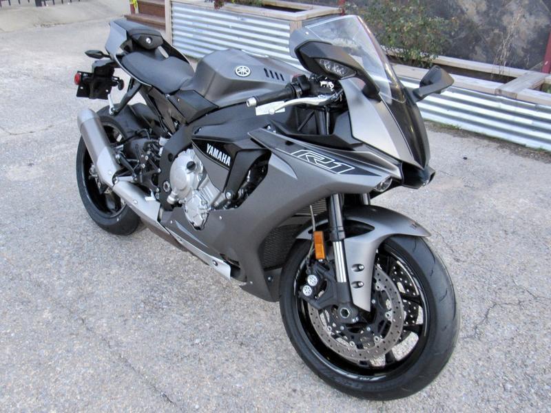 Used Yamaha YZF-R1M 1000cc 2016 Model (PID-1419929867) Super Bike for ...