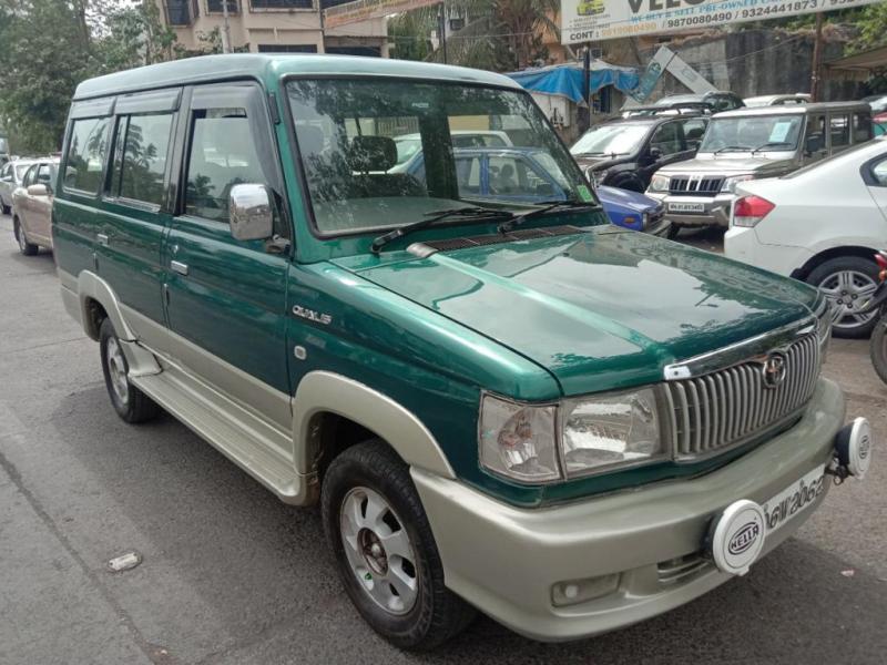 Used Toyota Qualis RS E2 2004 Model (PID-1421283579) Car for Sale in Mumbai