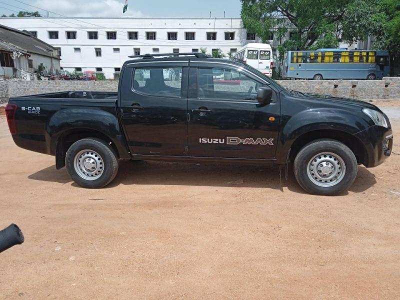Used Isuzu D-Max V-Cross HIGH DIESEL 2019 Model (PID-1421433064) Car ...