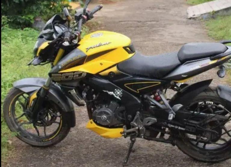 Used Bajaj Pulsar NS200 2019 Model (PID-1421436496) Bike for Sale in Delhi
