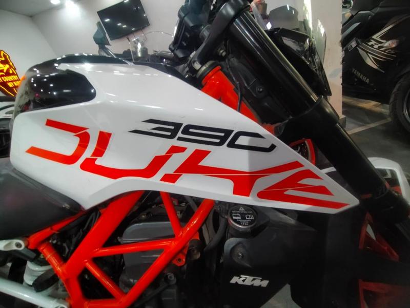 Used KTM Duke 390cc 2019 Model (PID-1421445806) Bike for Sale in Delhi