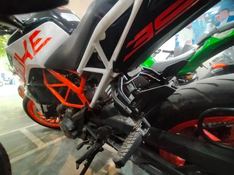 Used KTM Duke 390cc 2019 Model (PID-1421445806) Bike for Sale in Delhi