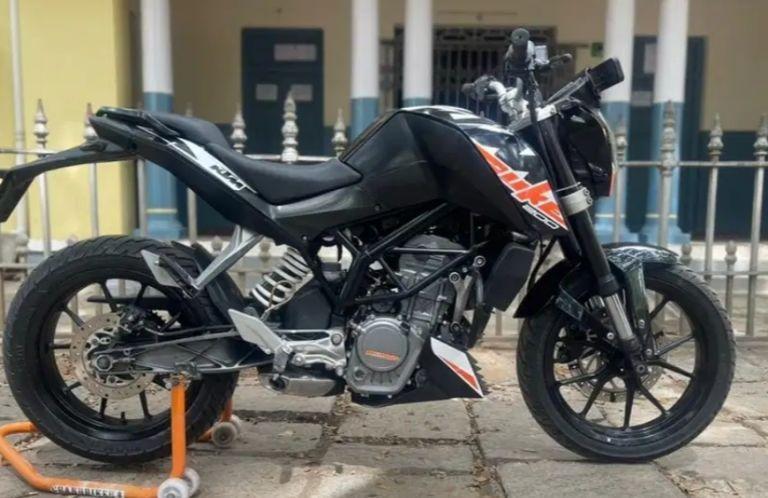 Used KTM Duke 200cc 2014 Model (PID-1421467072) Bike for Sale in Delhi