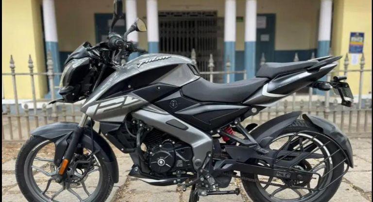 Used Bajaj Pulsar NS125 2022 Model (PID-1421466917) Bike for Sale in Delhi
