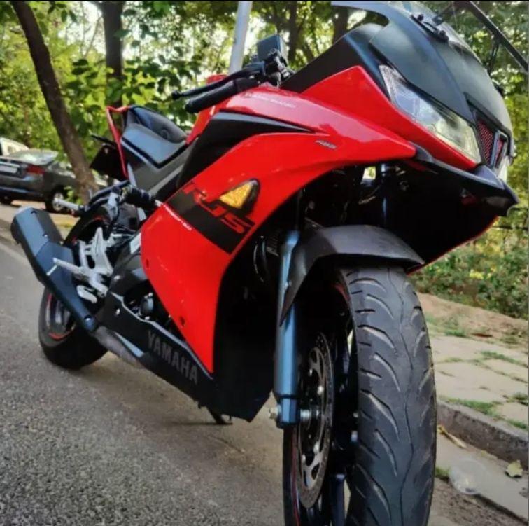Used Yamaha YZF-R15 V4 Metallic Red 2021 Model (PID-1421472891) Bike ...