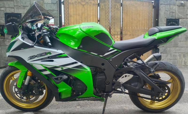 Used Kawasaki Ninja ZX-10R 2015 Model (PID-1421482537) Super Bike for Sale in Delhi