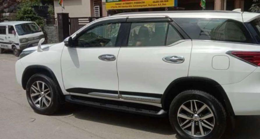 Used Toyota Fortuner Sigma 4 2019 Model (PID-1421492850) Car for Sale ...