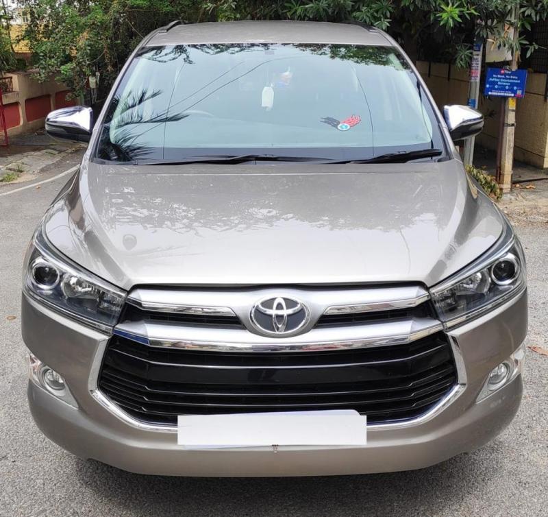 Used Toyota Innova Crysta 2.4 ZX 7 STR 2018 Model (PID-1421528189) Car ...