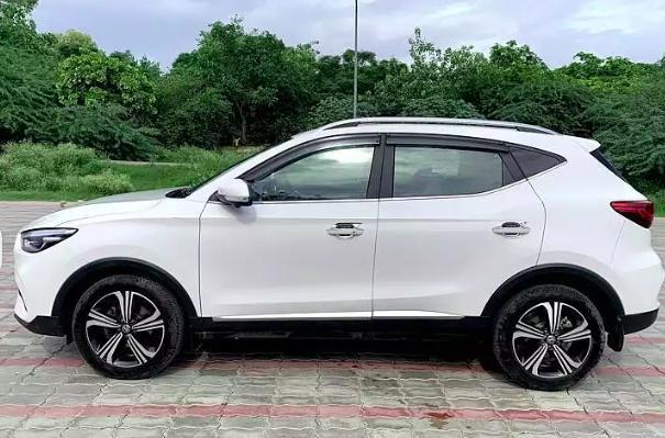 Used MG Astor Savvy 1.5 CVT S Red 2021 Model (PID-1421549047) Car for ...