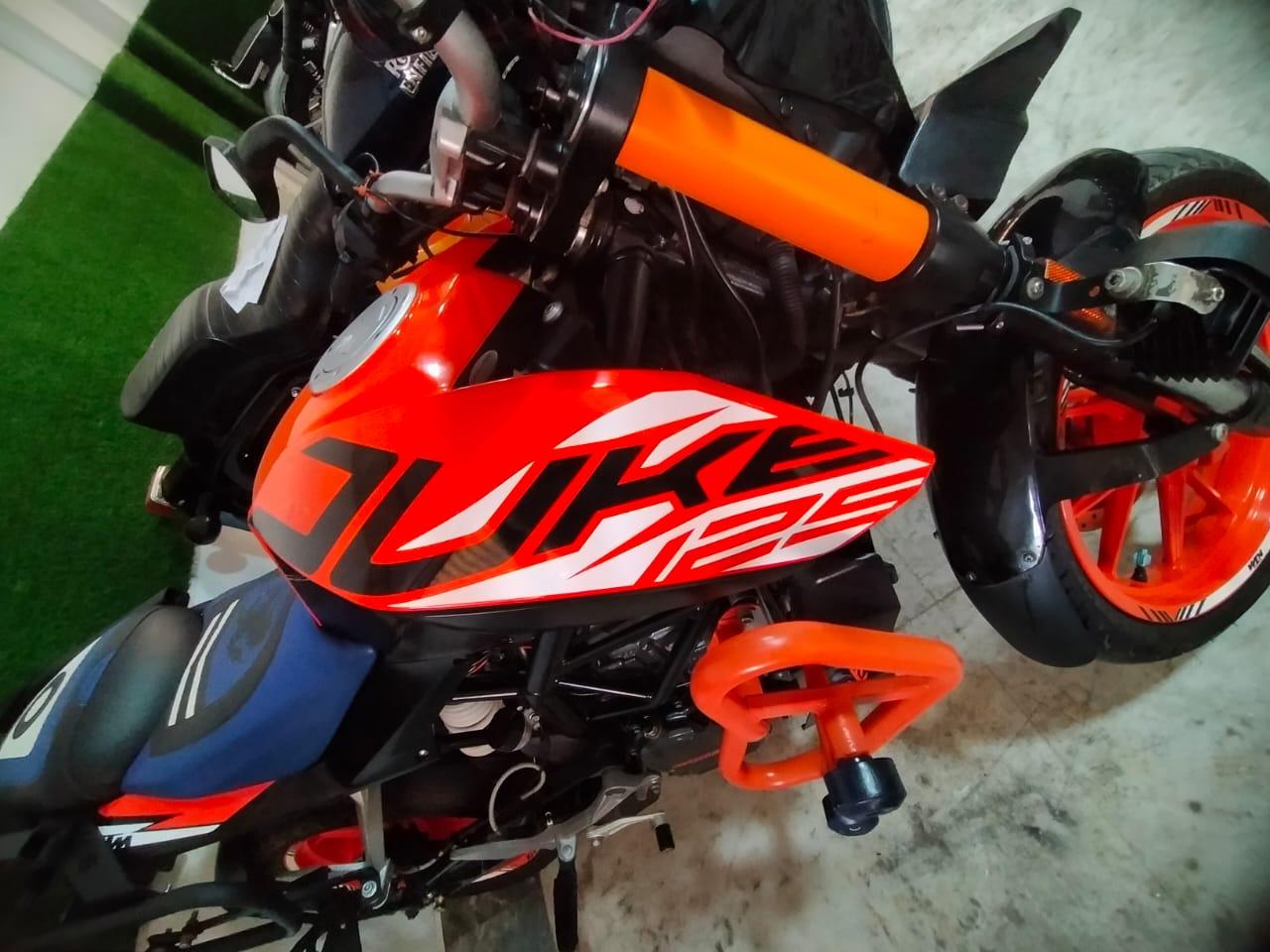 Used KTM Duke 125cc 2020 Model (PID-1421550137) Bike for Sale in Delhi
