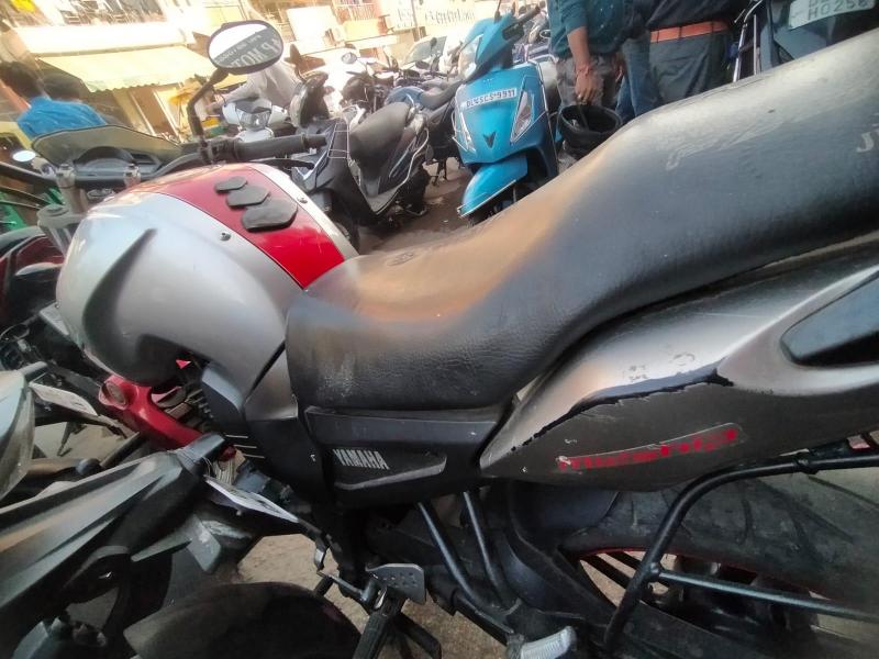 Used Yamaha FZs 150cc 2009 Model (PID-1421558041) Bike for Sale in Delhi