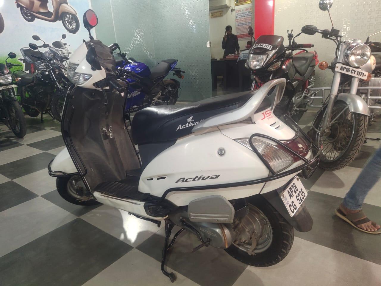 Used Honda Activa 110cc 2011 Model (PID-1421574254) Scooter for Sale in ...