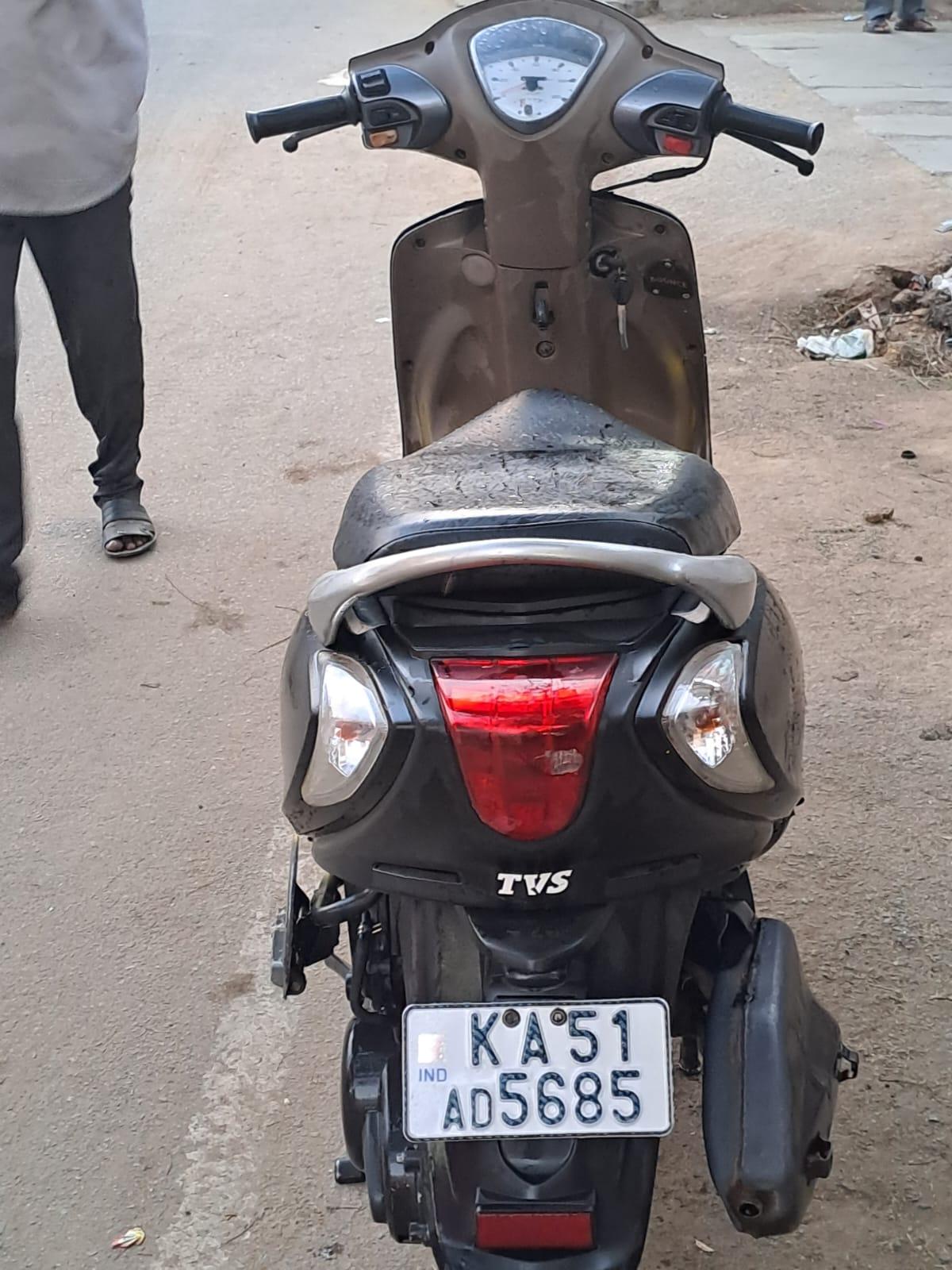 Used TVS Scooty Zest 110cc 2019 Model (PID-1421615940) Scooter for Sale ...
