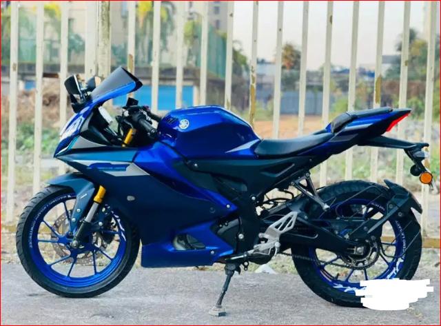 Used Yamaha YZF-R15 V4 Racing Blue 2022 Model (PID-1421619130) Bike for ...