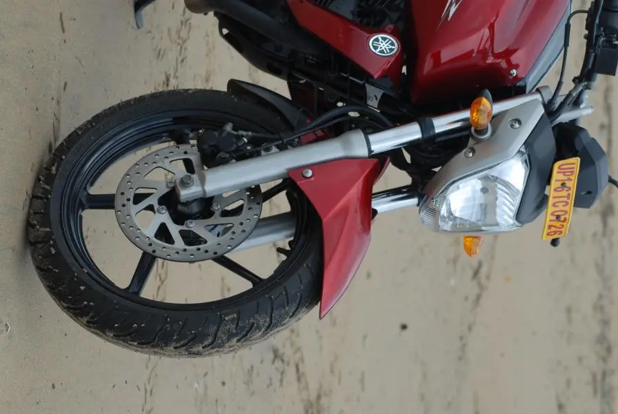 Yamaha FZ16 Price, Mileage, Specs, Reviews | Droom