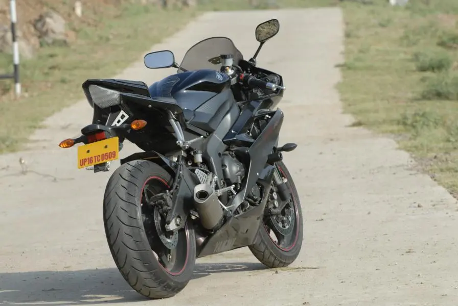 Yamaha YZF-R6 Price - Yzf R6 Mileage, Specs, Colors | Droom