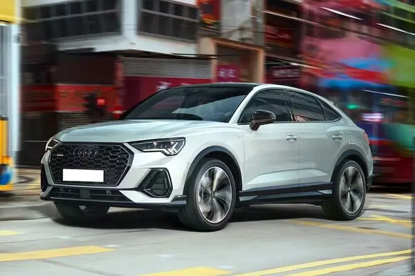 Audi Q3 Sportback Bold Edition 2026 Price, Mileage, Specs, Reviews