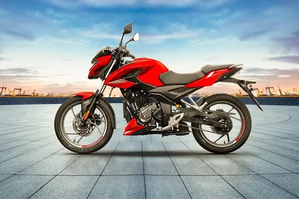 Bajaj Pulsar P150 Single Disc 2026 Price, Mileage, Specs, Reviews