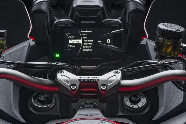 Ducati Multistrada V2 Ducati Red 2026 Price, Mileage, Specs, Reviews