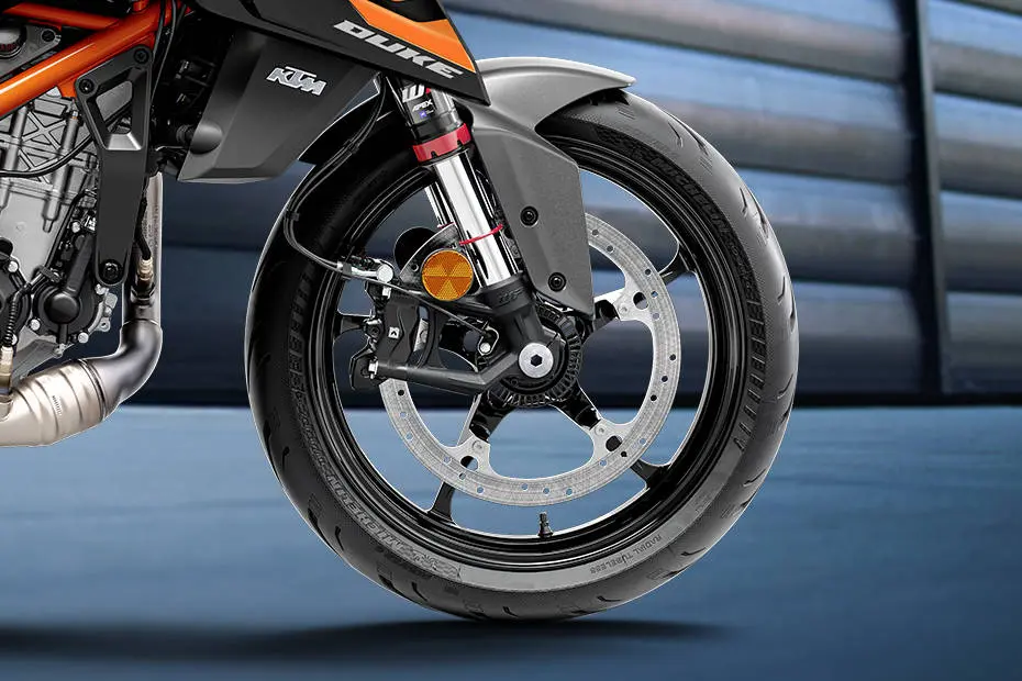 KTM Duke 390 Price, Mileage, Specs, Reviews | Droom