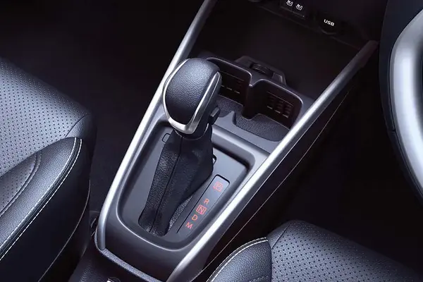 Maruti Suzuki XL6 Alpha AT Petrol 2026 Price, Mileage, Specs, Reviews