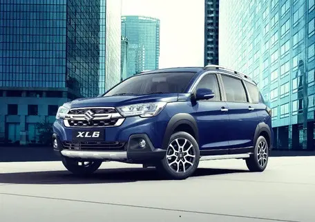 Maruti Suzuki XL6 Alpha AT Petrol 2026 Price, Mileage, Specs, Reviews