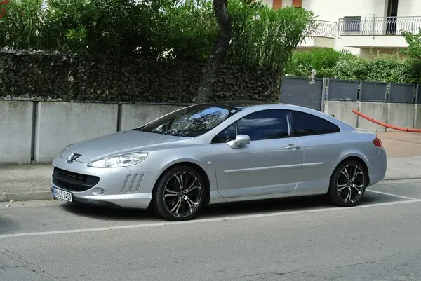 Peugeot 407 Price, Mileage, Specs, Reviews | Droom