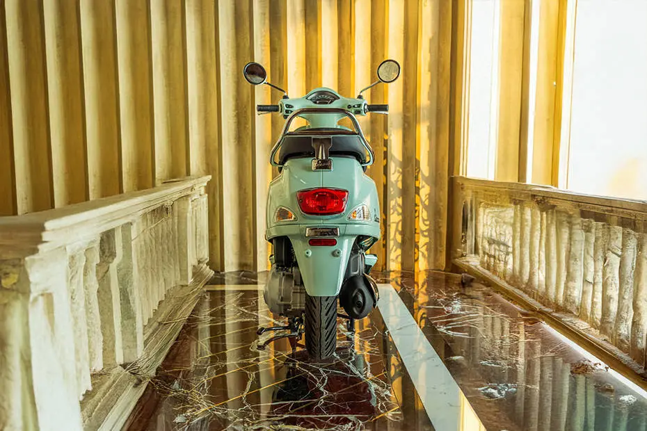 Piaggio Vespa 125 Qala Edition 2025 Price, Mileage, Specs, Reviews