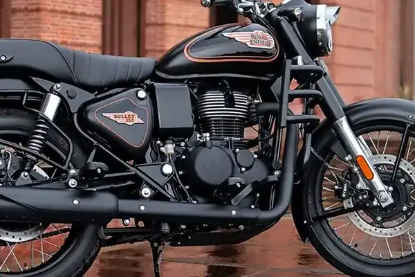 Royal Enfield Bullet 350 Battalion Black 2025 Price, Mileage, Specs ...