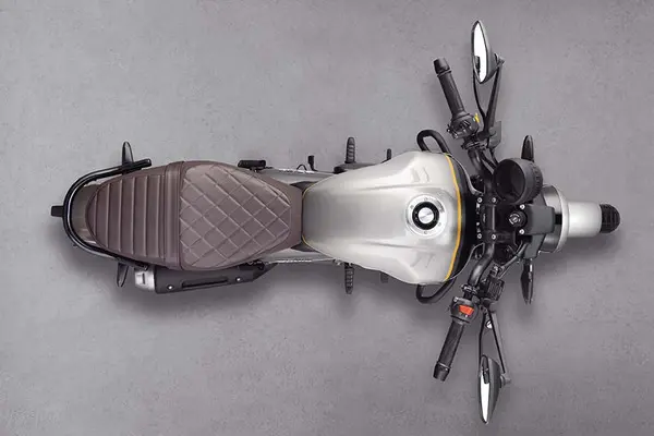 TVS Ronin Base Lightning Black Price, Mileage, Specs | Droom