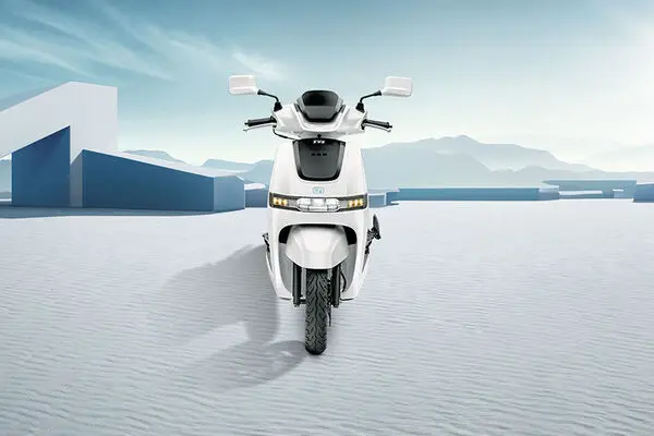 TVS IQube STANDARD 2026 Price, Mileage, Specs, Reviews