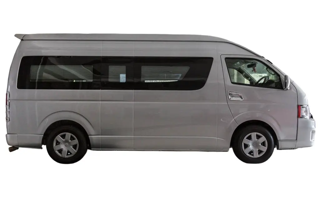 Toyota HiAce Commuter Price, Mileage, Specs, Reviews | Droom