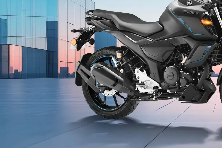 Yamaha FZ-S Fi Price, Mileage, Specs, Reviews | Droom